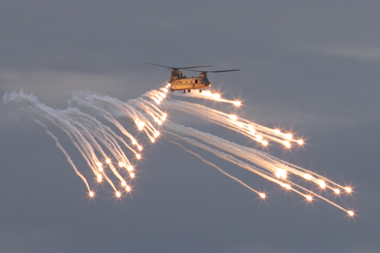 Critical Electronic Self-Protection Systems Boost German Chinook Sale ...