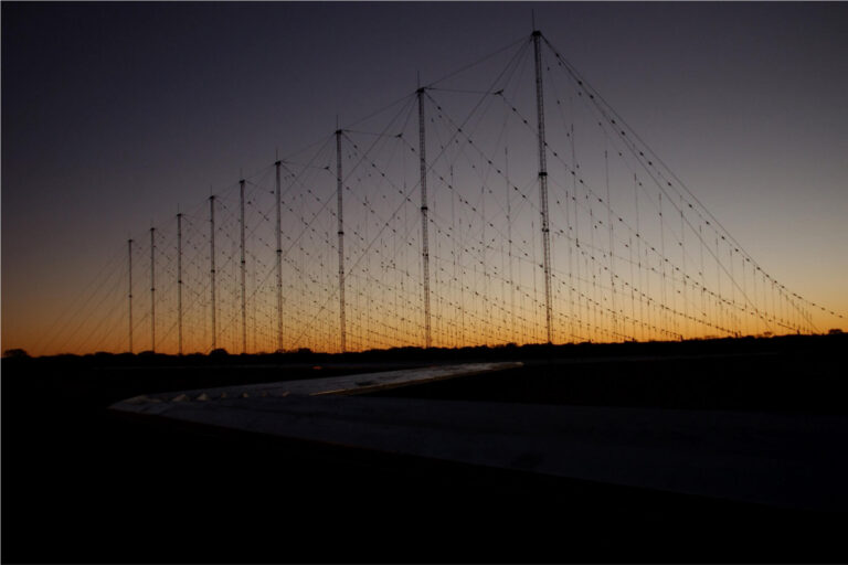 Canada Buying $4 Billion Arctic Over-the-Horizon Radar from Australia ...
